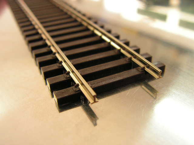 Peco Code 83 and others Close-up - thecentralstation